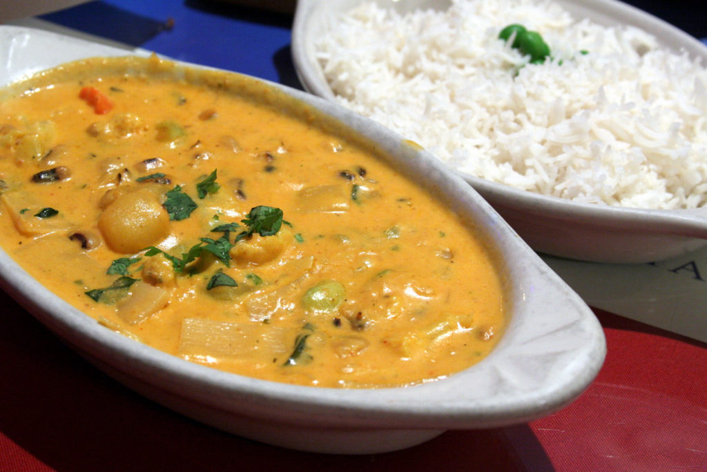 10 places to eat at in Leh | Best food in Ladakh | untravel Blog